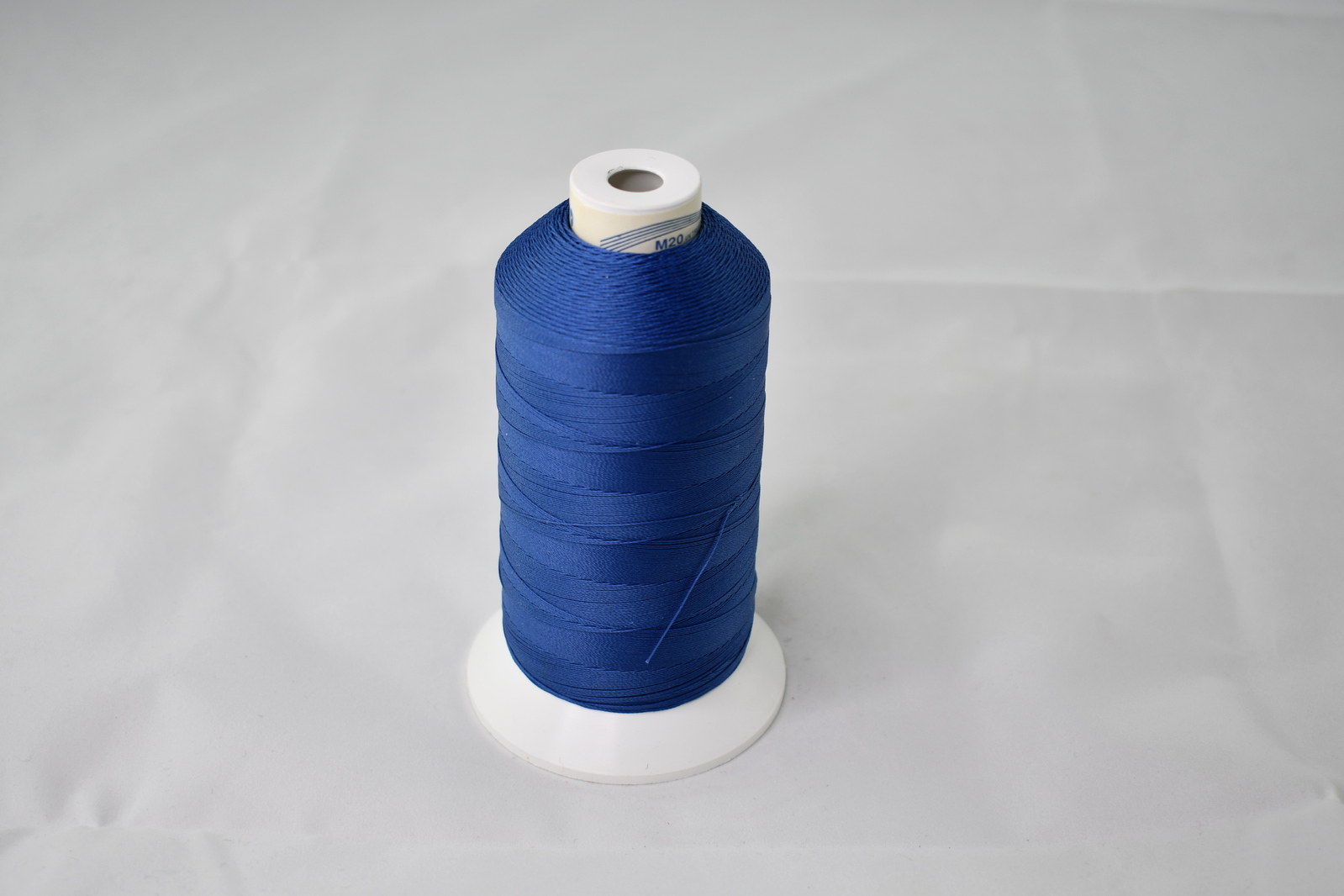Bonded Polyester M20 thread special [colour: Mid Navy]